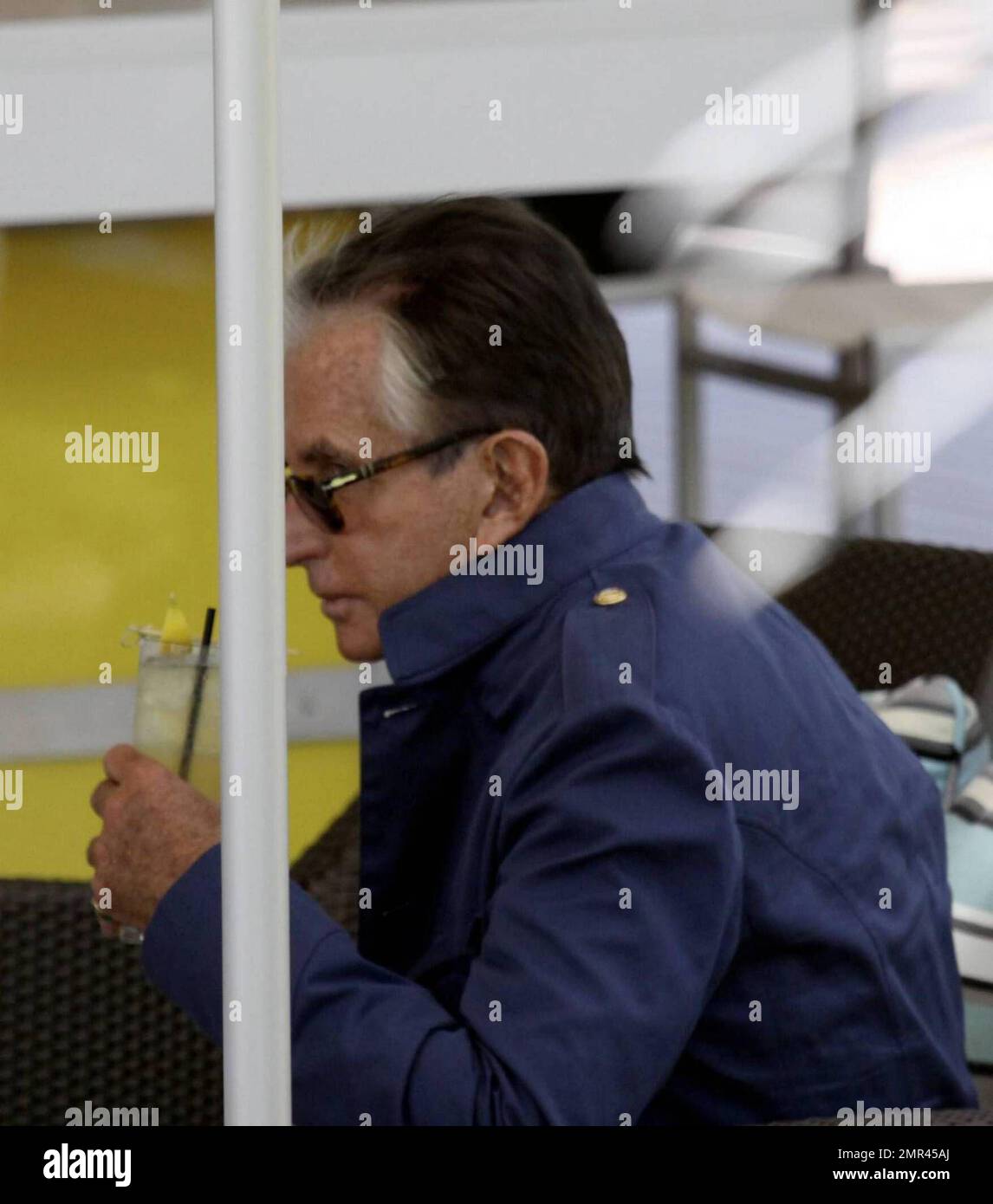 George hamilton at beach hi-res stock photography and images - Alamy