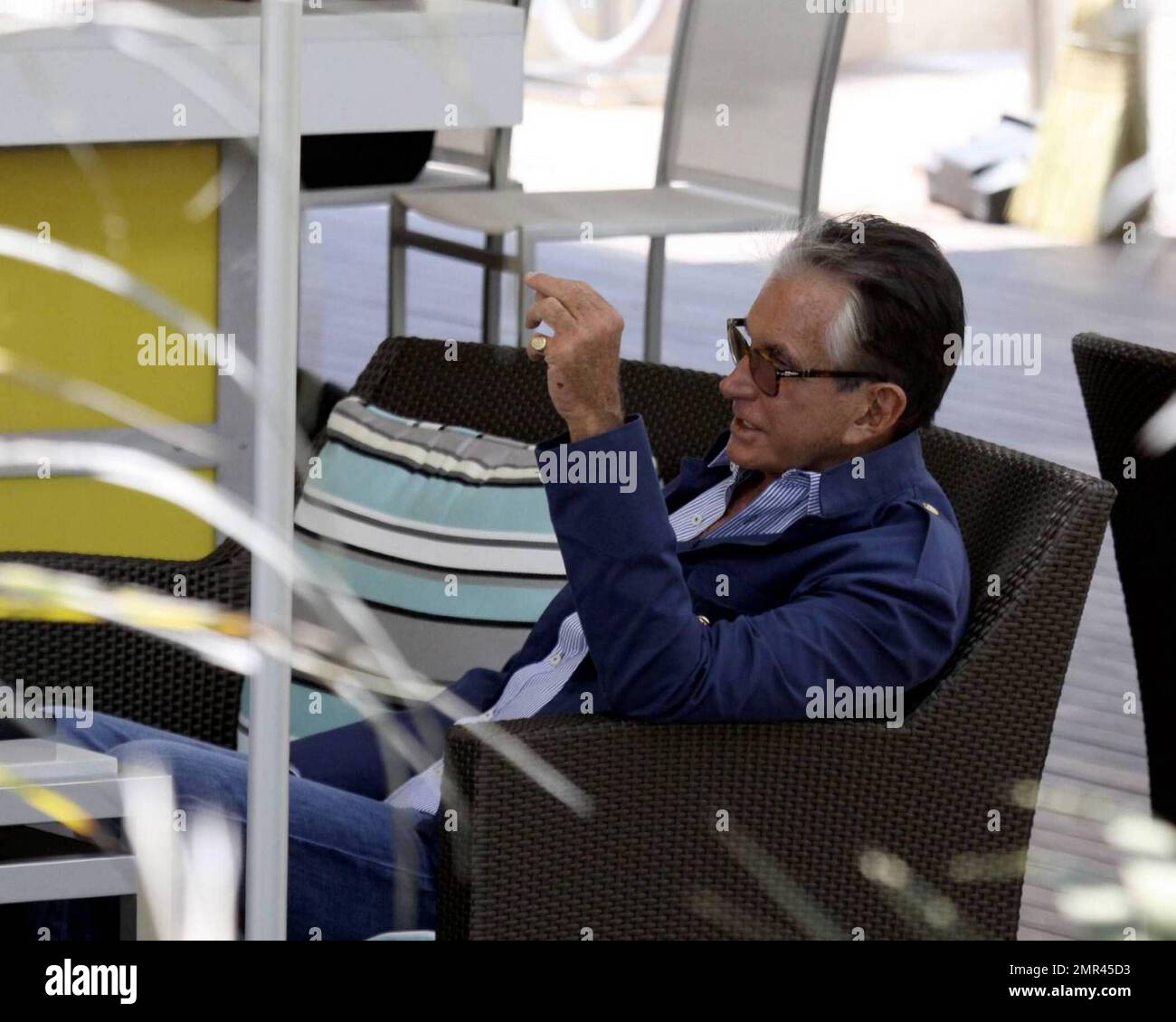 American actor george hamilton hi-res stock photography and images - Alamy