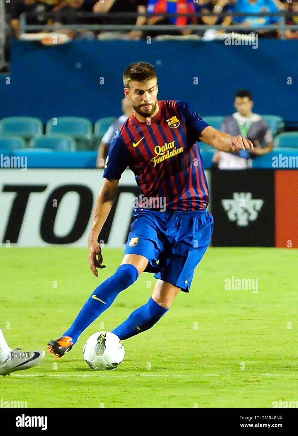 Shakira's boyfriend Gerard Pique (#3) plays with FC Barcelona in its ...
