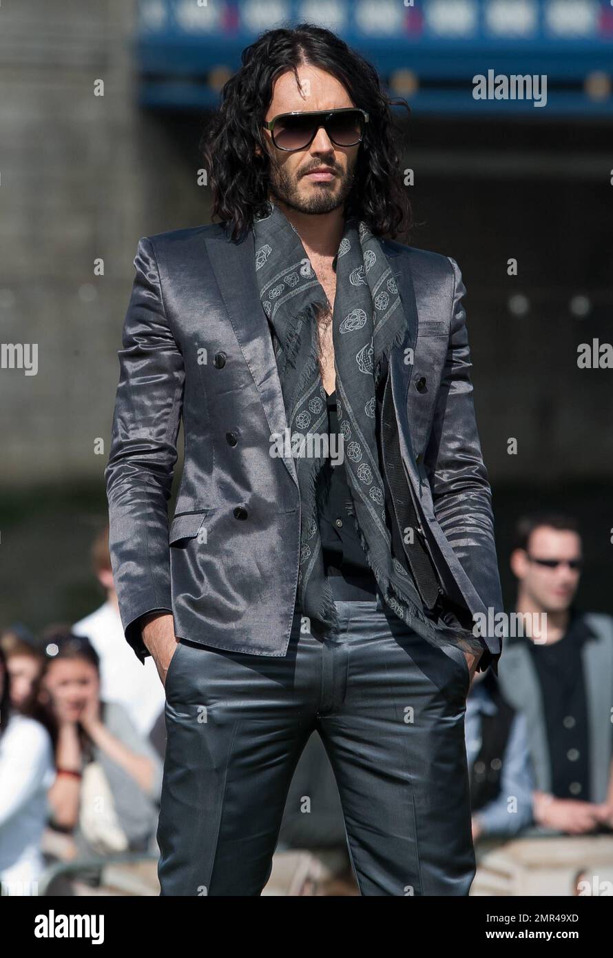 Bad boy comedian Russell Brand and actor Jonah Hill attend a photo call ...