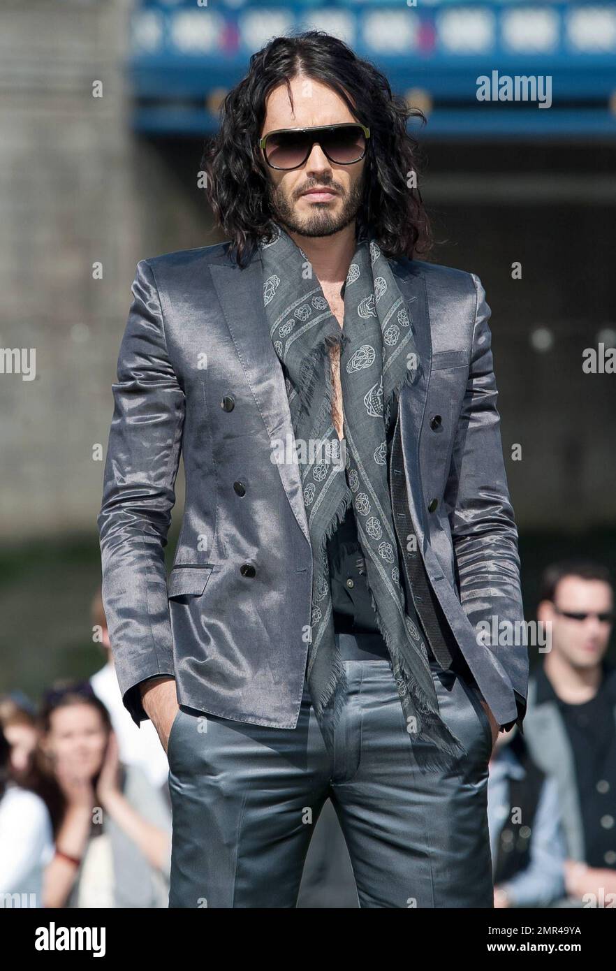 Bad boy comedian Russell Brand and actor Jonah Hill attend a photo call ...