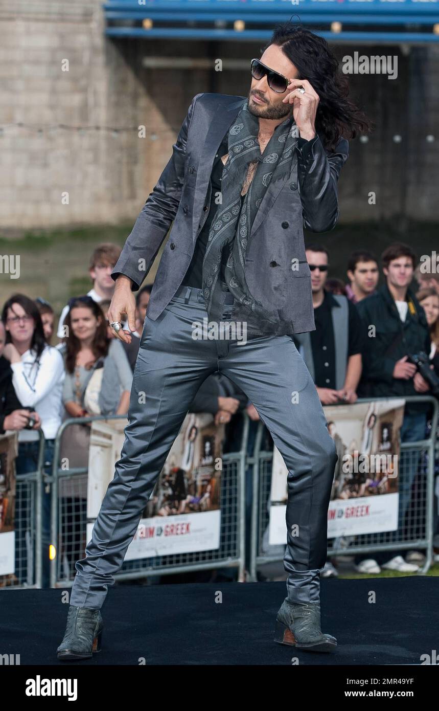 Bad boy comedian Russell Brand and actor Jonah Hill attend a photo call ...
