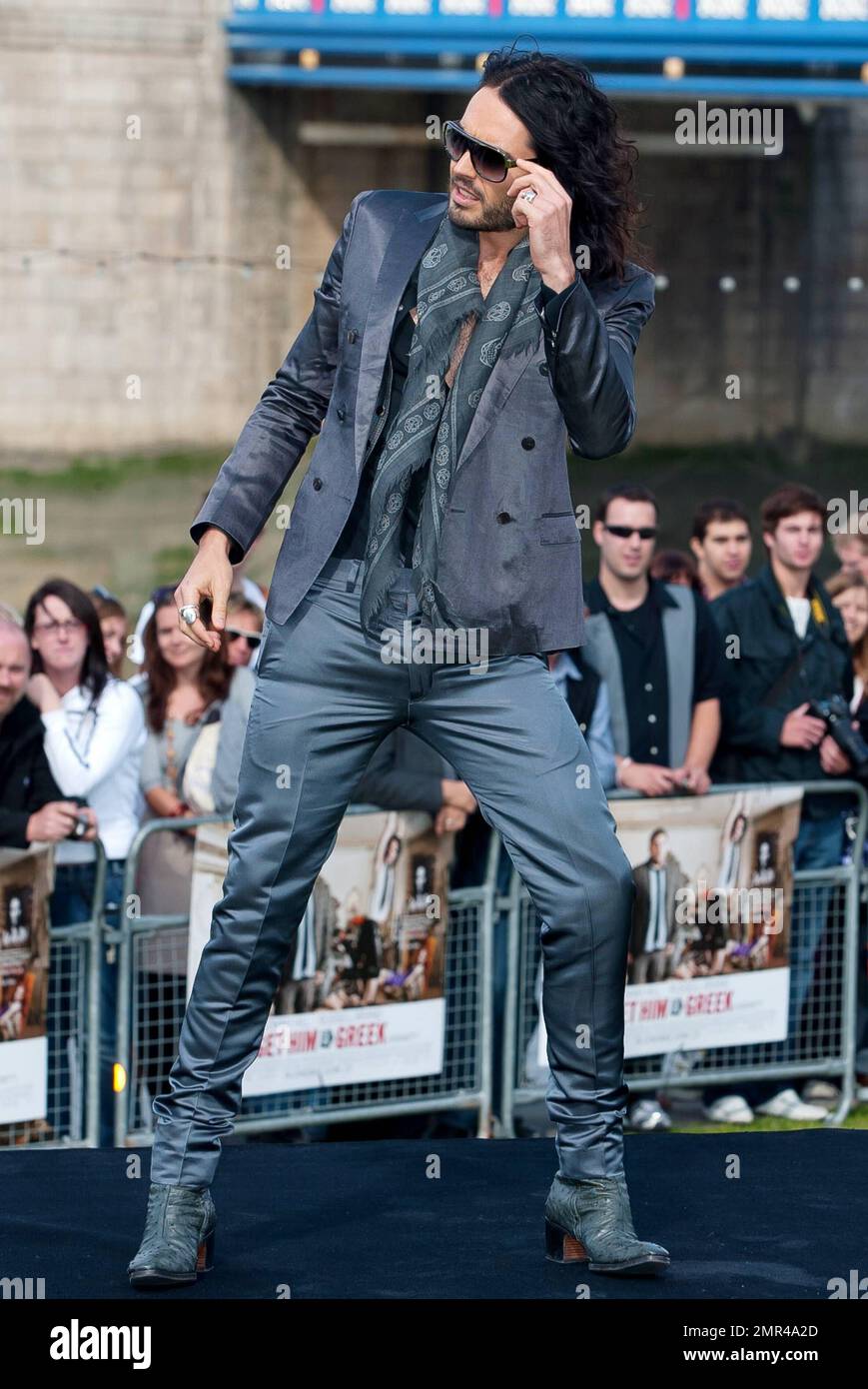 Bad boy comedian Russell Brand and actor Jonah Hill attend a photo call ...