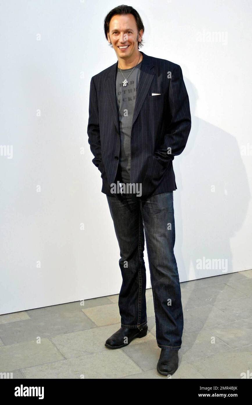 Steve Valentine arrives at the Gibson Through the Lens photo exhibition ...