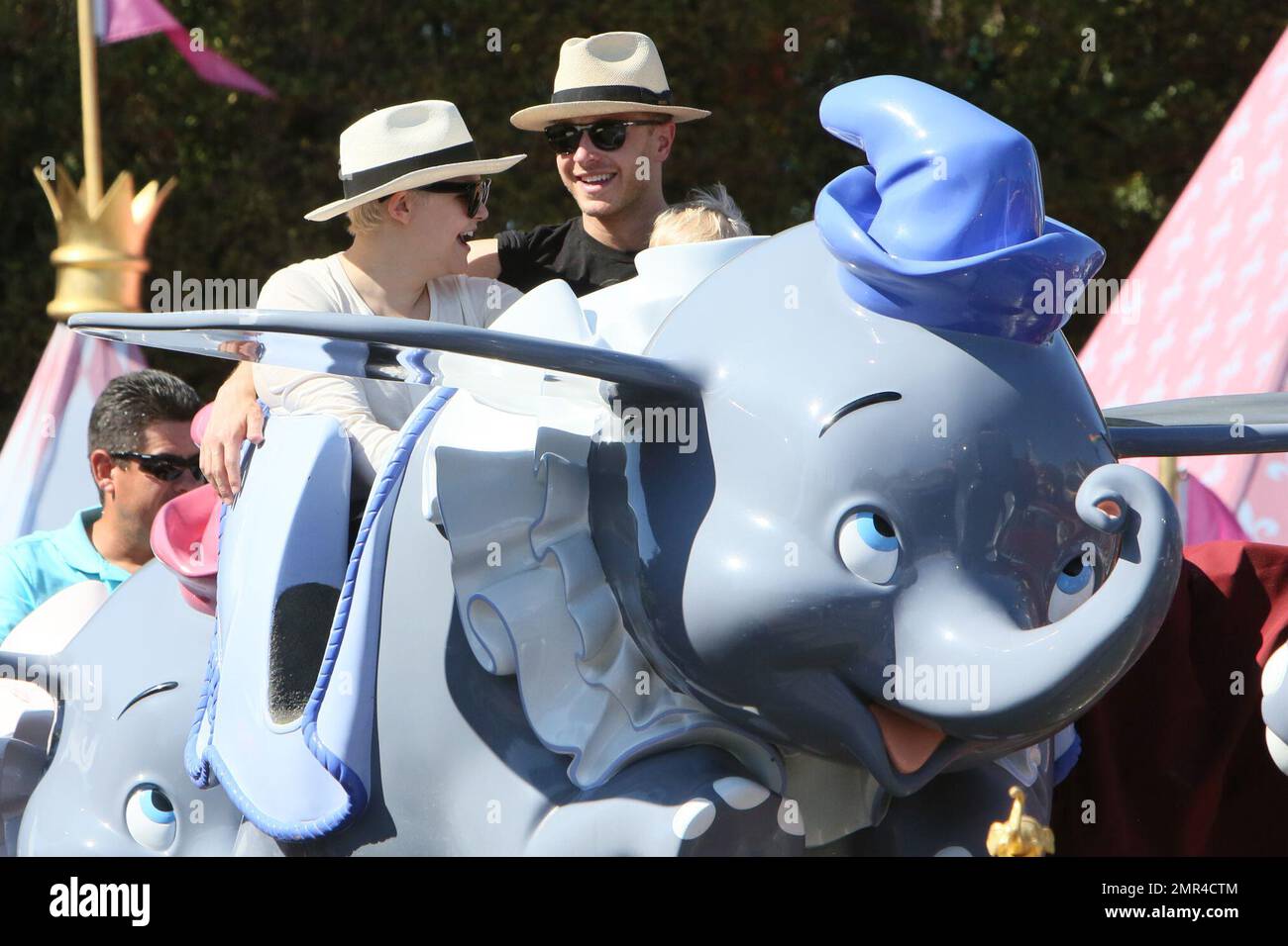 Ginnifer Goodwin and Josh Dallas celebrate the Fourth of July Holiday ...