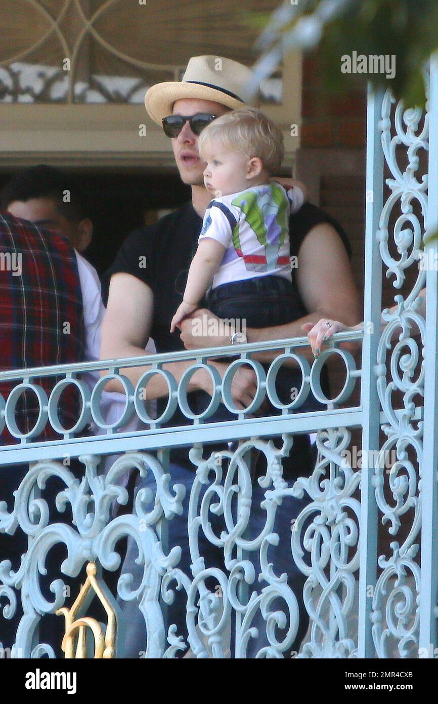 Ginnifer Goodwin and Josh Dallas celebrate the Fourth of July Holiday ...