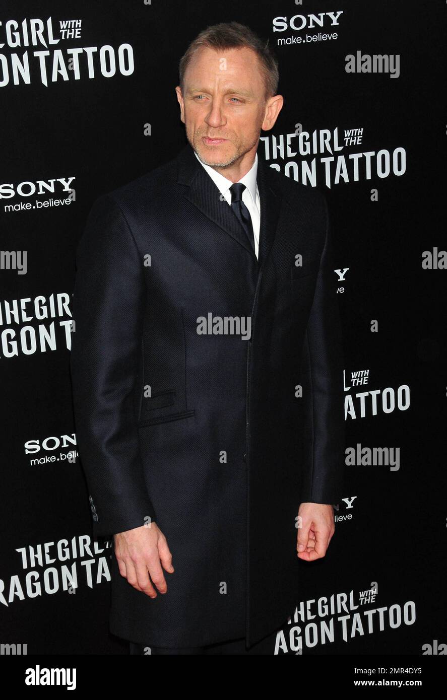 Daniel Craig at the premiere of "The Girl with the Dragon Tattoo" at ...
