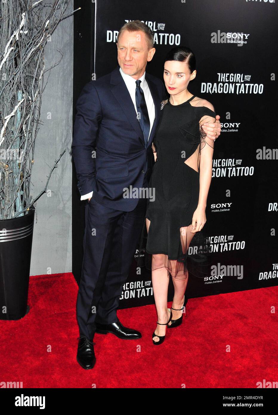 Daniel Craig and Rooney Mara at the premiere of "The Girl with the ...