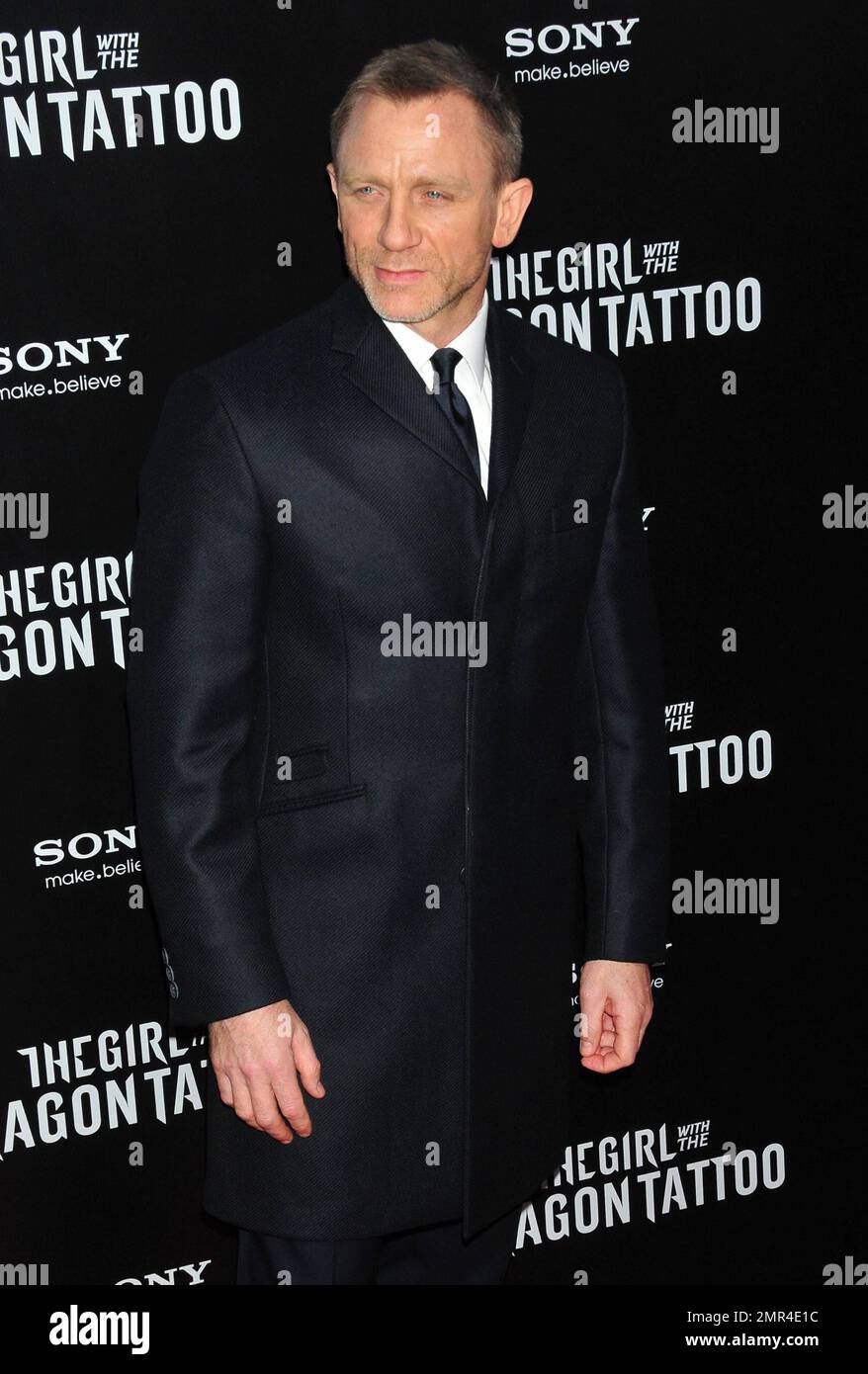 Daniel Craig at the premiere of "The Girl with the Dragon Tattoo" at ...
