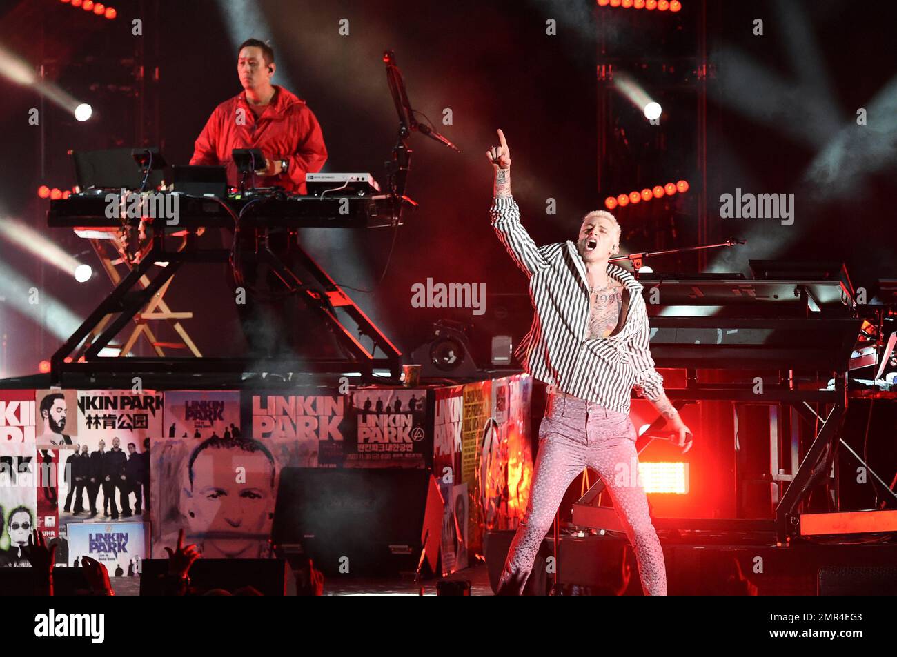 Machine Gun Kelly performs during Linkin Park and Friends Celebrate ...