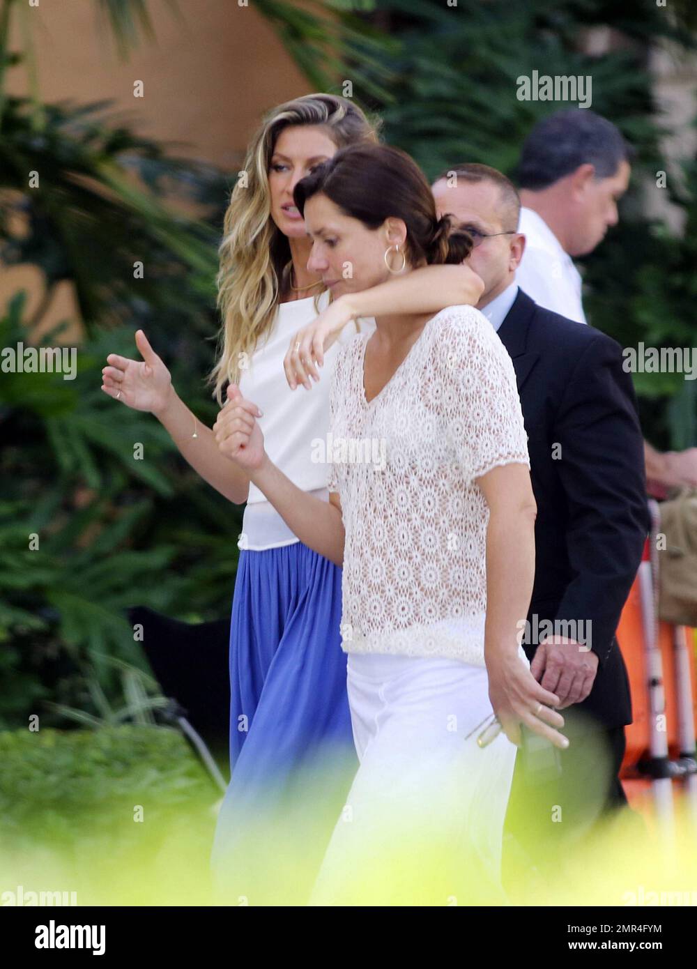 Supermodel eating hi-res stock photography and images - Alamy