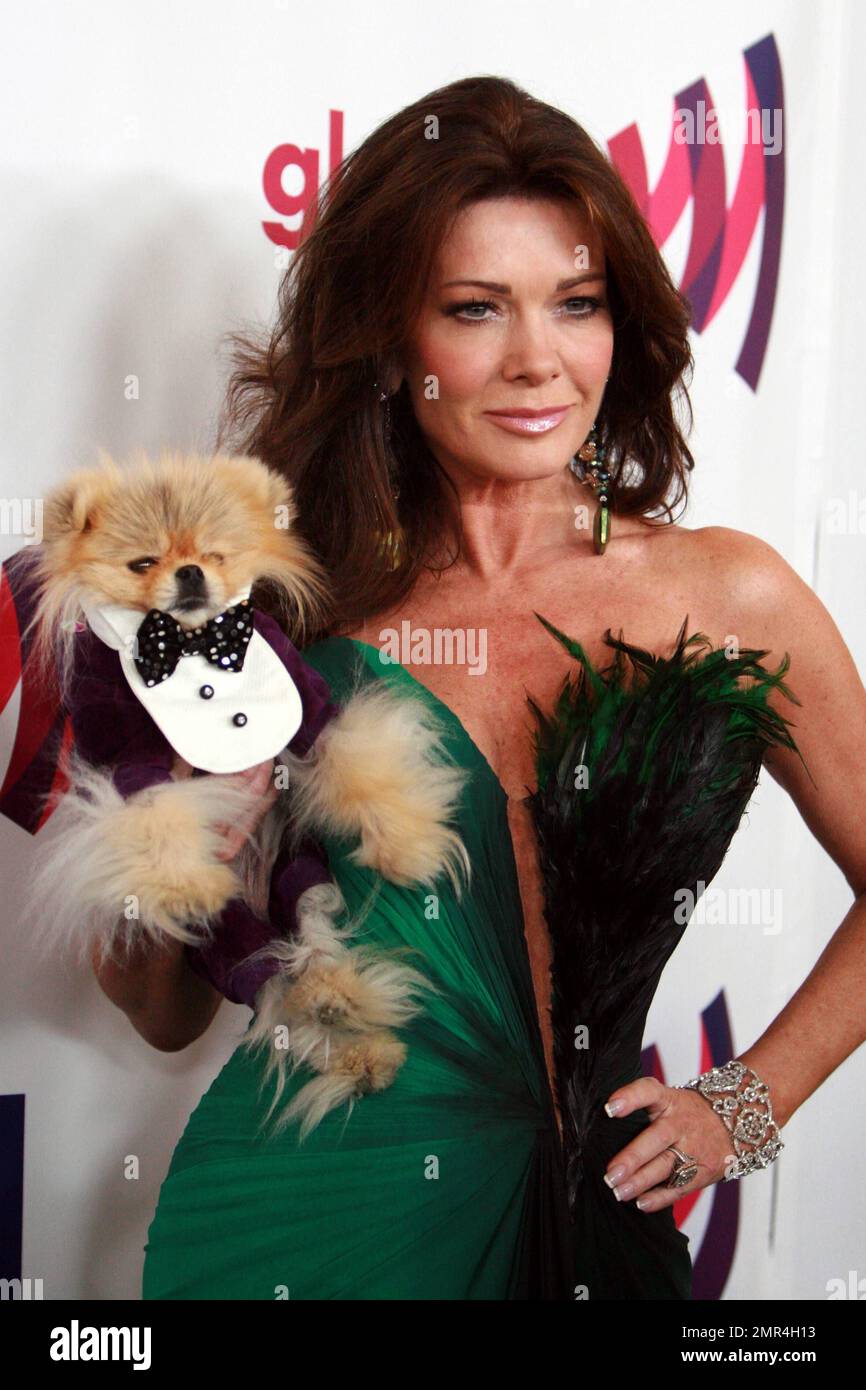 Lisa Vanderpump poses for photographers at 22nd Annual GLAAD Media ...