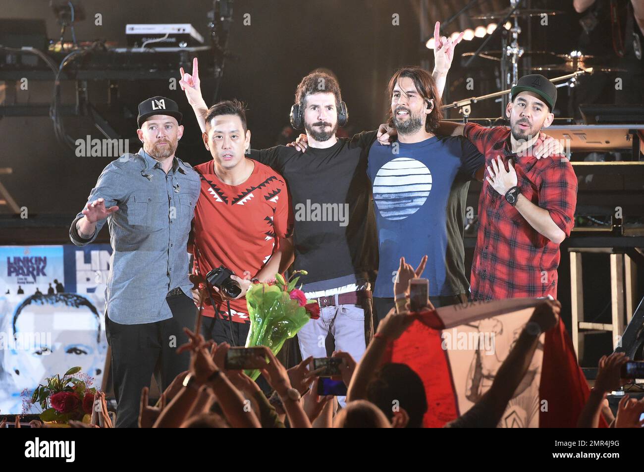 Dave Farrell, from left, Joe Hahn, Brad Delson, Rob Bourdon and Mike ...