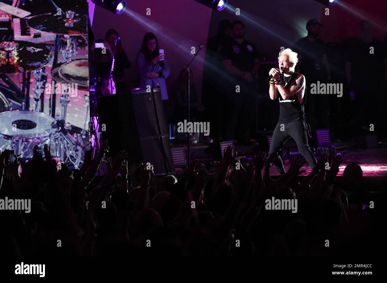 Deryck Whibley performs with Linkin Park during Linkin Park and Friends ...