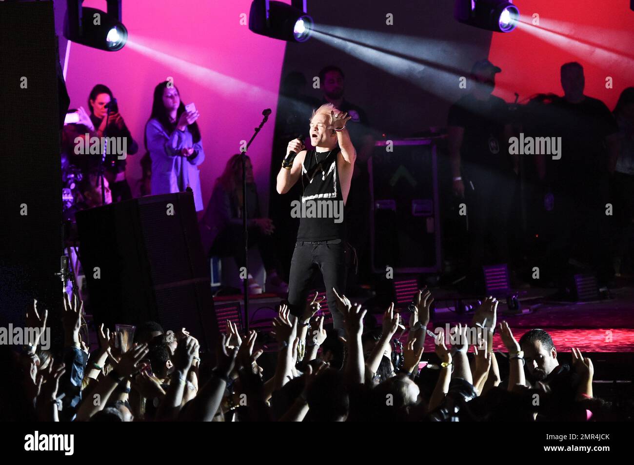 Deryck Whibley performs with Linkin Park during Linkin Park and Friends ...