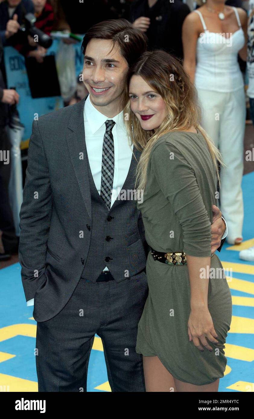 Drew Barrymore and Justin Long at the World Premiere of "Going The ...