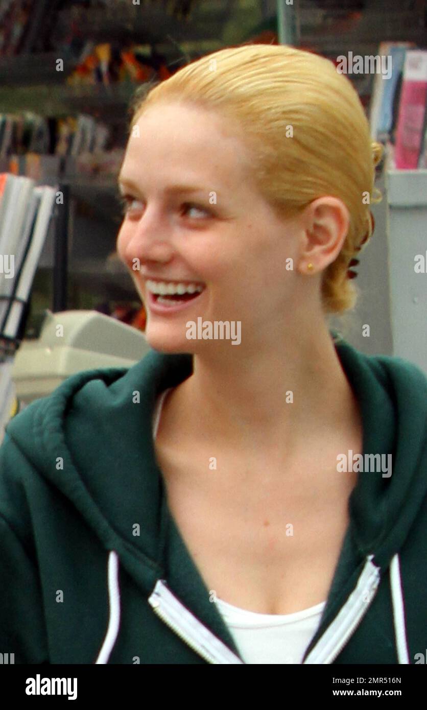 EXCLUSIVE!! "The Fly" and "Jurassic Park" star Jeff Goldblum, 58, and ...