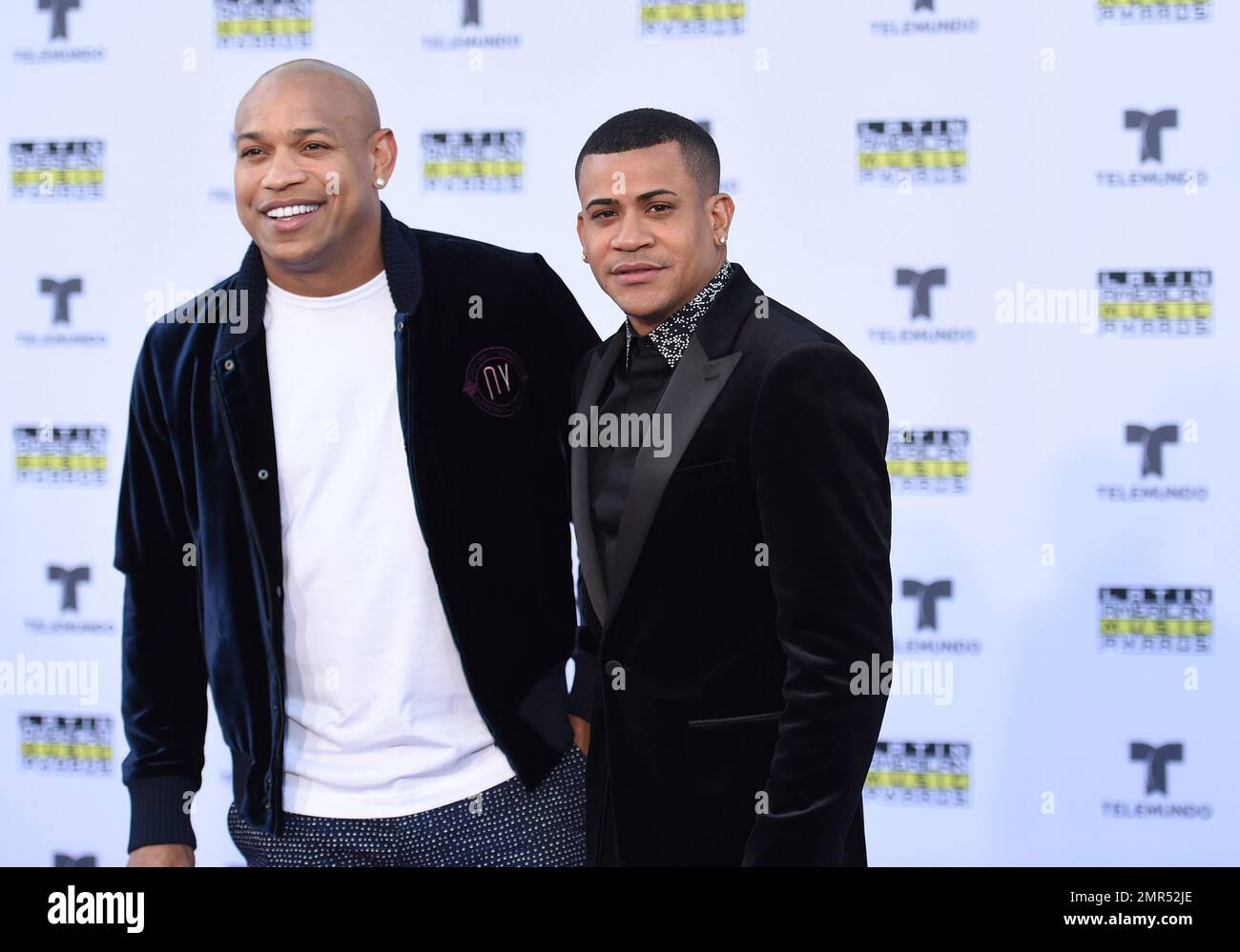 Alexander Delgado, left, and Randy Malcom Martinez of Gente De Zona ...
