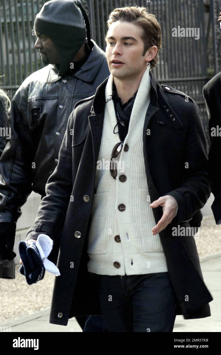 After appearing on the Golden Globe Awards last night, Chace Crawford ...