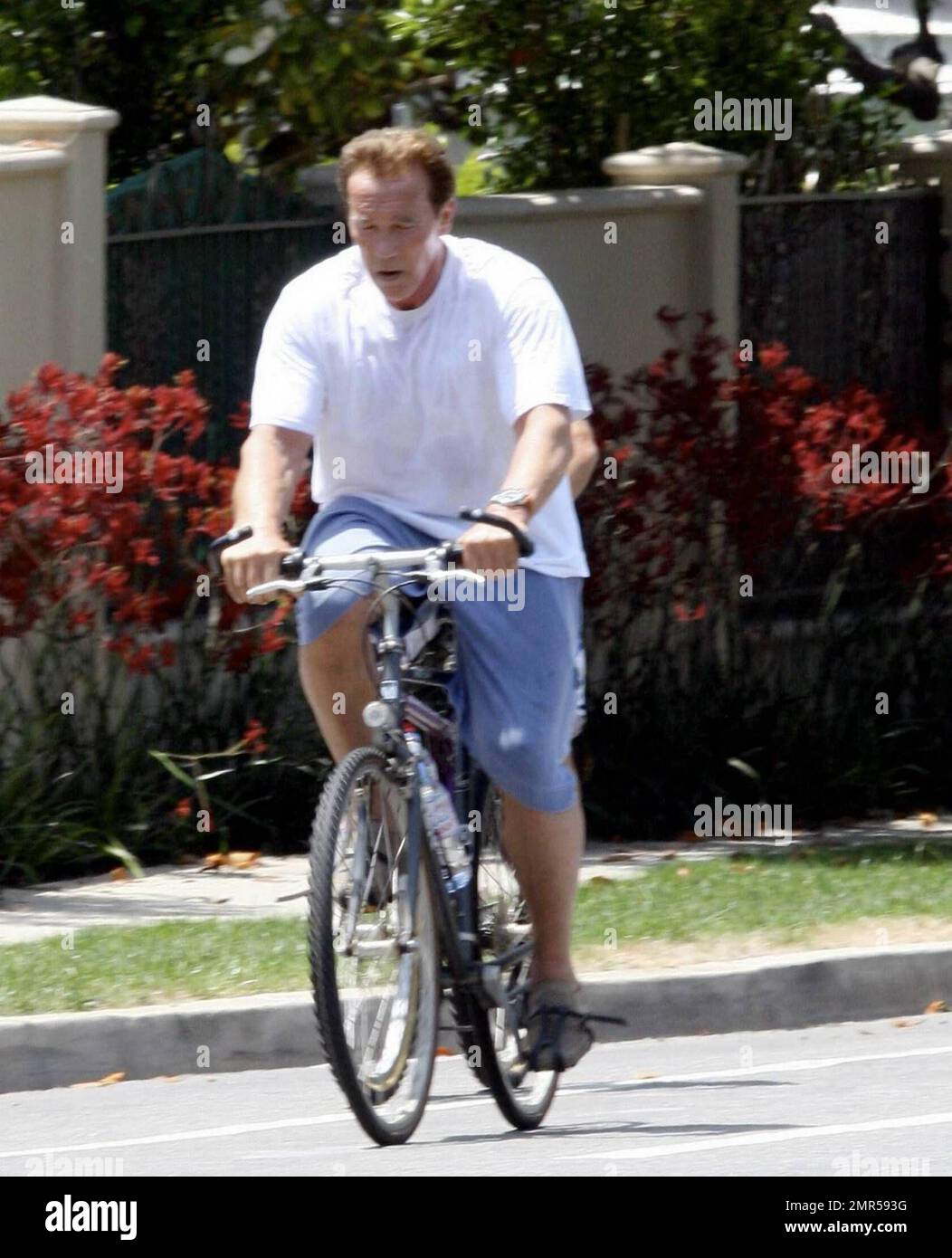 EXCLUSIVE!! California Governer Arnold Schwarzenegger lets off some ...