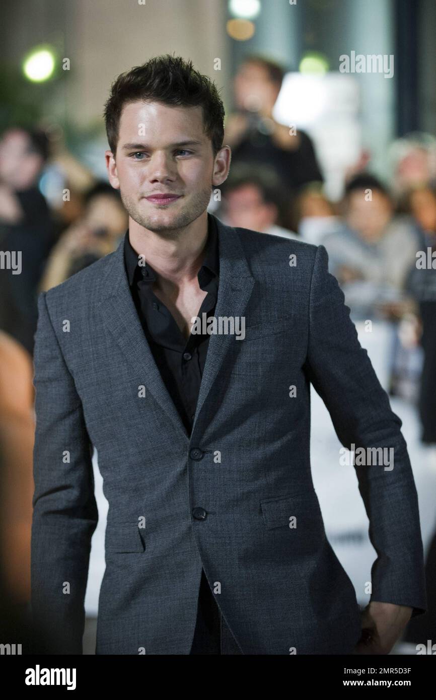 Great expectation premiere hi-res stock photography and images - Alamy