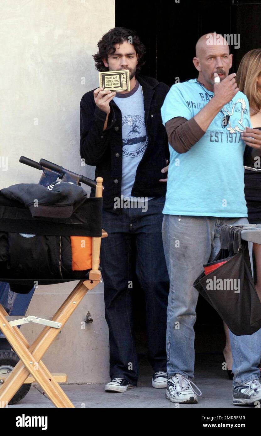 Adrian Grenier grabs some ice-cream in between takes on the set of ...