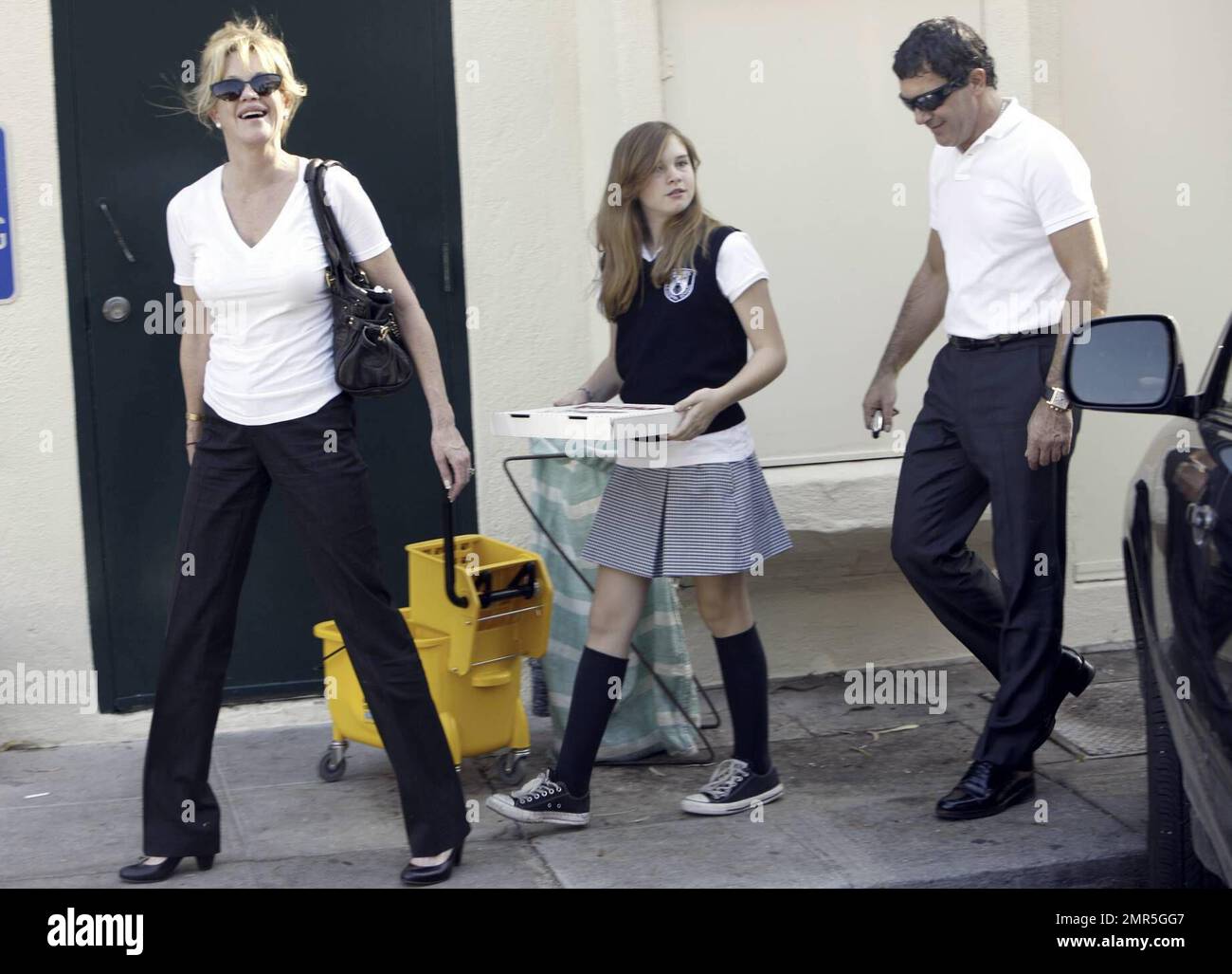Melanie Griffith, husband Antonio Banderas and daughter Stella leave ...