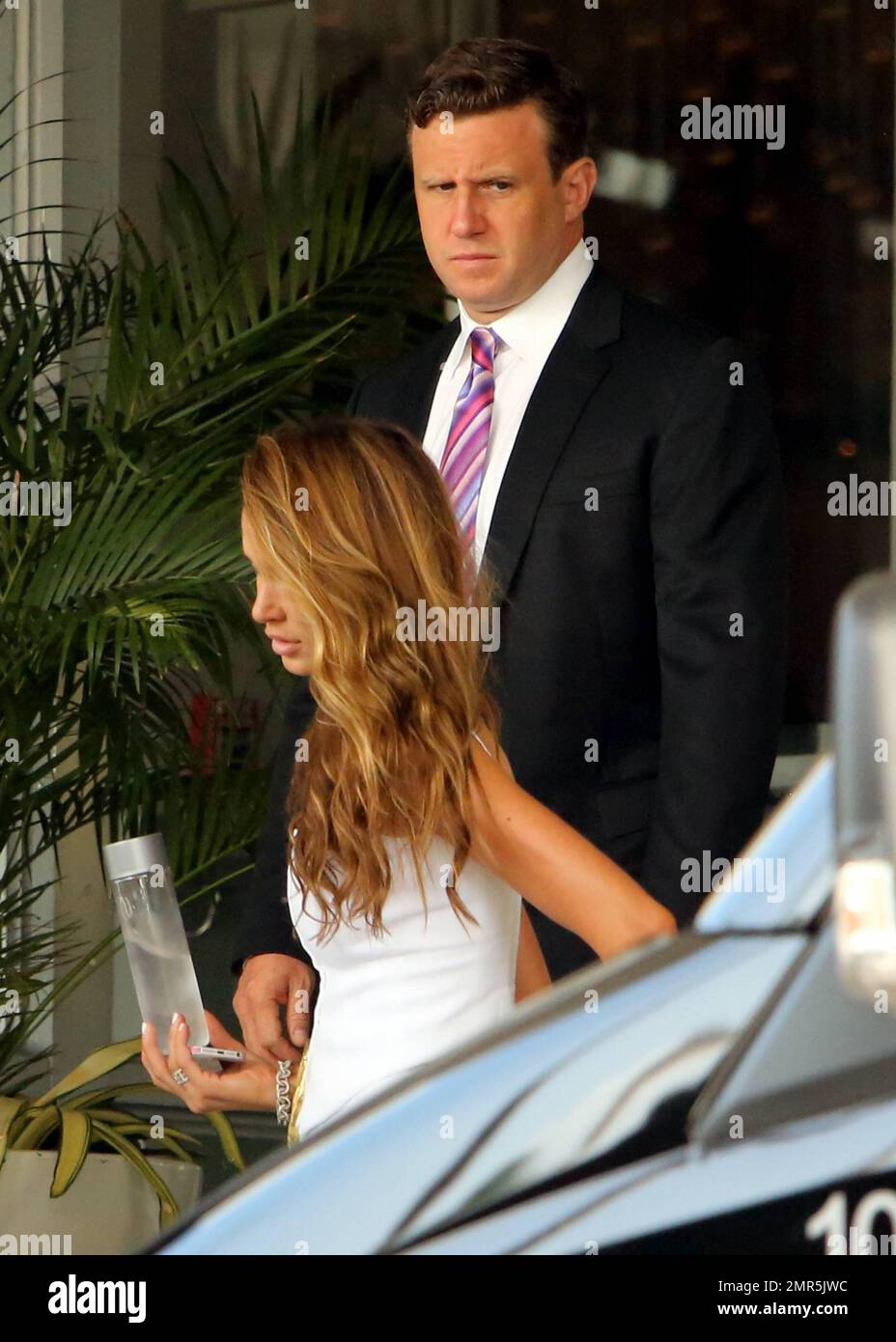 Guests leave their Miami Beach hotel to head for Dwyane Wade and ...