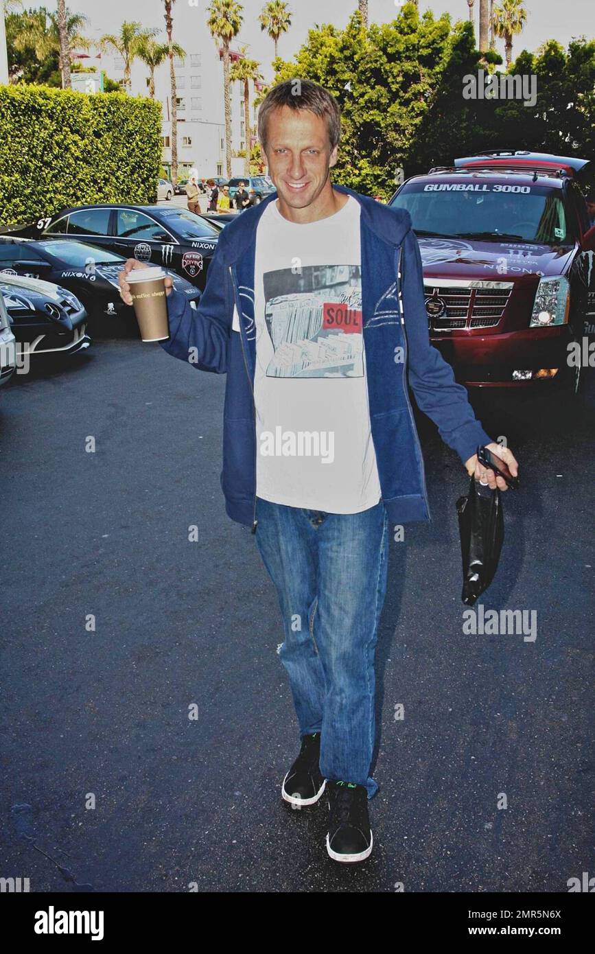 Exclusive!! Tony Hawk shows up to the Viceroy Hotel for a driver's ...