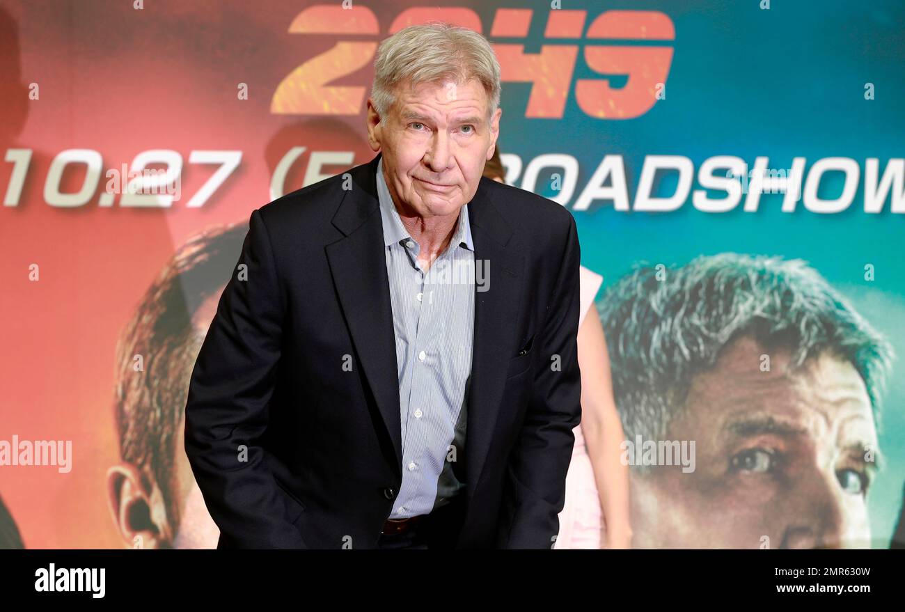 Actor Harrison Ford poses for photographers during a press conference ...