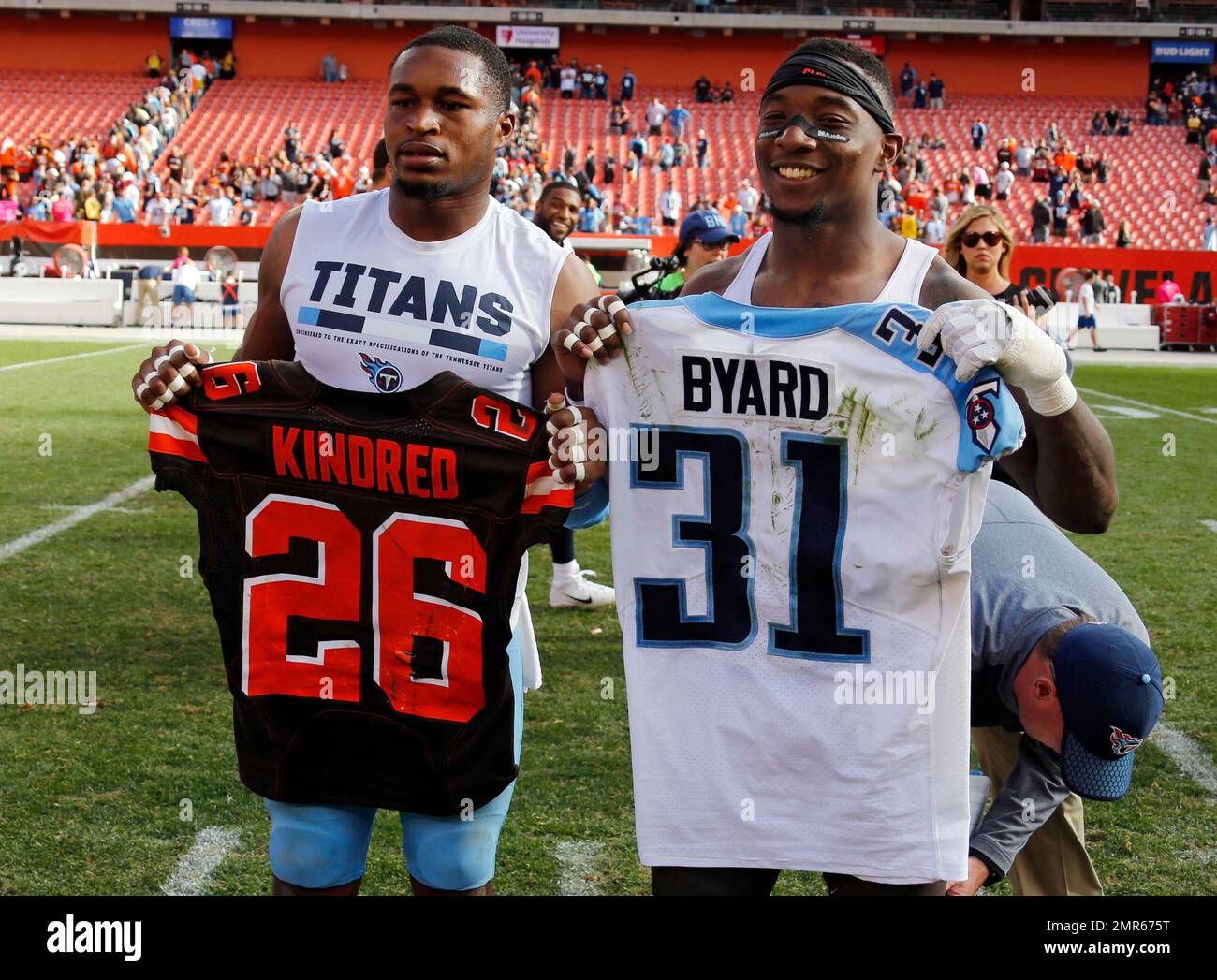 Tennessee Titans free safety Kevin Byard, left, and Cleveland Browns ...