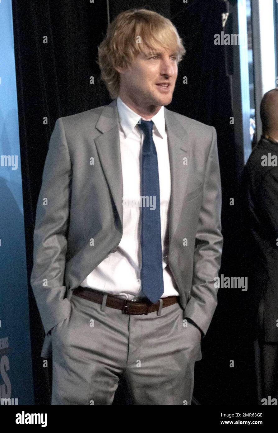 Owen Wilson smiles on the red carpet at the Australian premiere of the ...