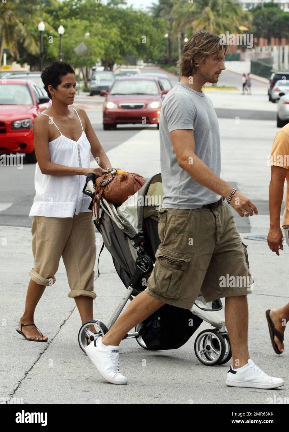 Halle Berry, Gabriel Aubry and daughter Nahla enjoy a night out in ...