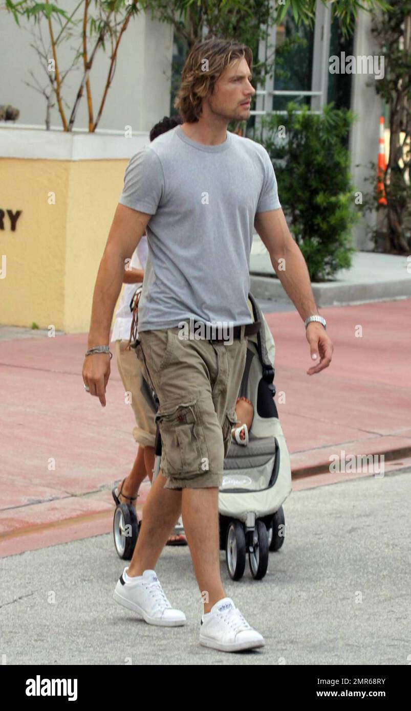 Halle Berry, Gabriel Aubry and daughter Nahla enjoy a night out in ...