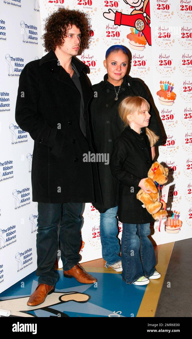 Gail porter and her daughter hi-res stock photography and images - Alamy