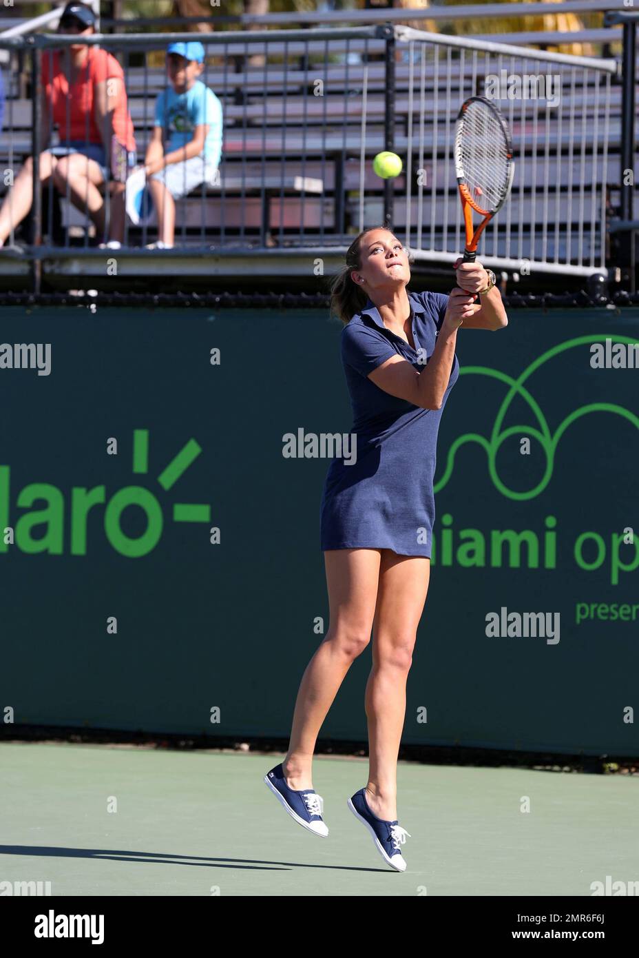 Sports Illustrated model Hannah Davis makes an appearance at the Miami ...