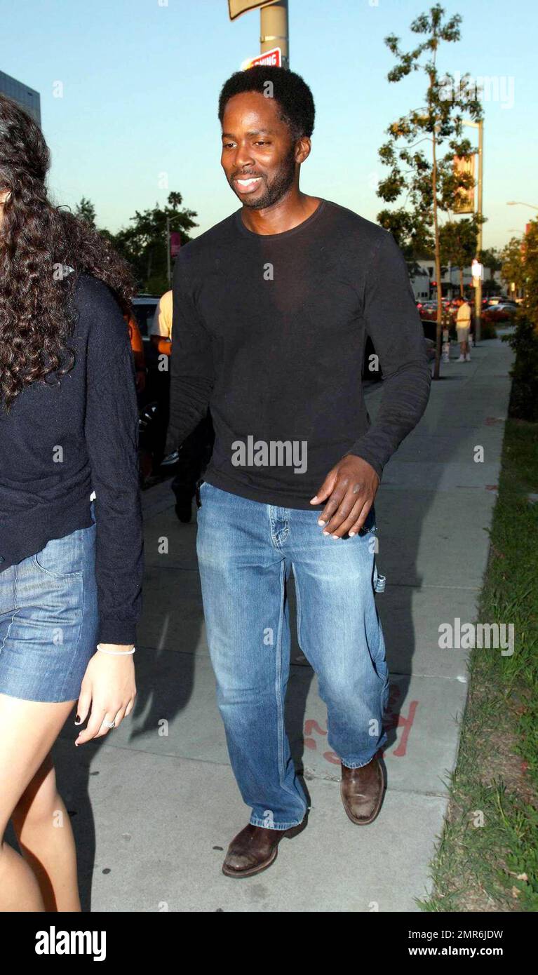 Harold Perrineau arrives at the Hamilton-Selway gallery for the opening ...