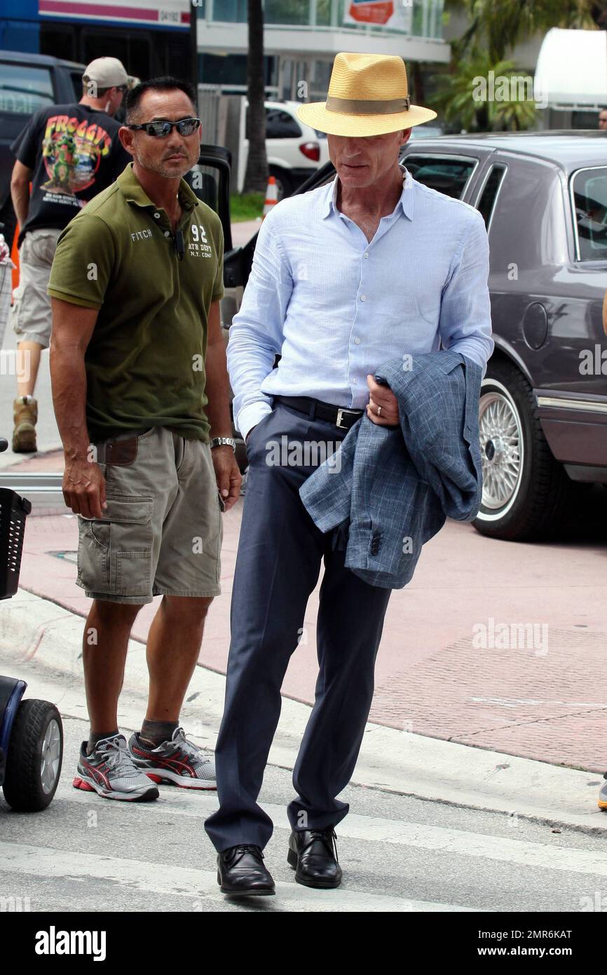 Ed Harris and Tony Plana film scenes on the location set for their new ...