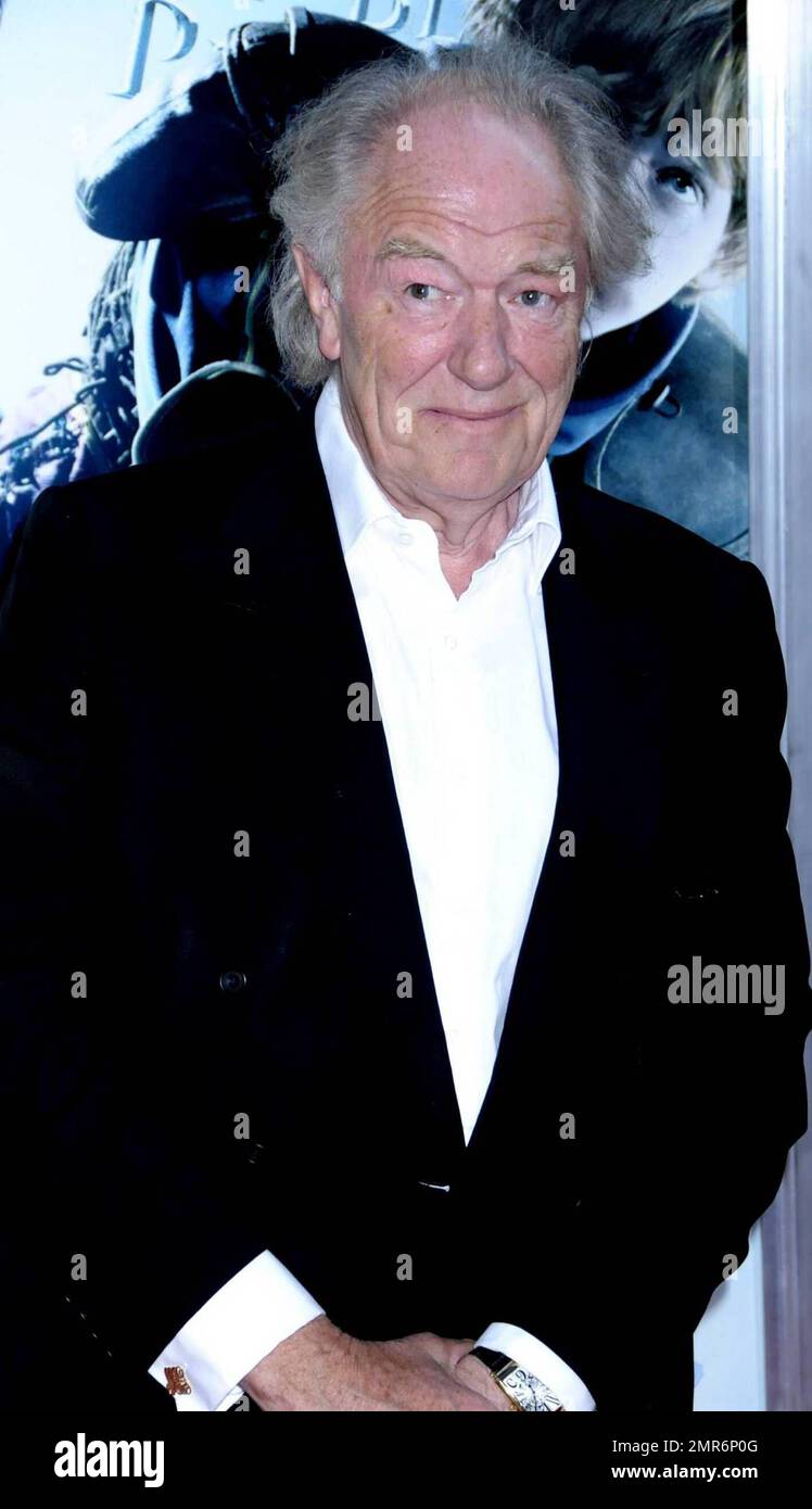 Michael Gambon attends the premiere of "Harry Potter and the Half Blood ...