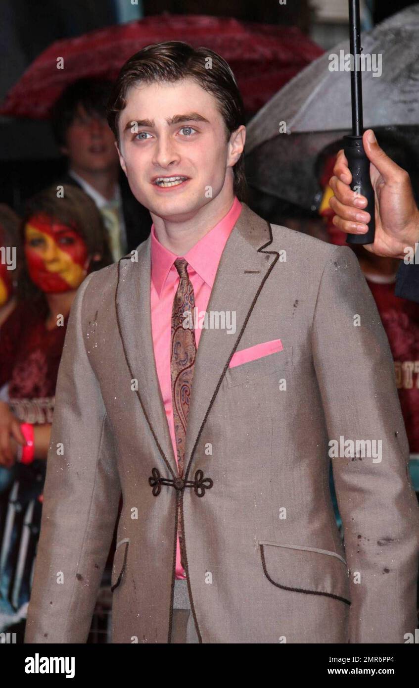 Daniel Radcliffe at the London Premiere of Harry Potter and the Half ...