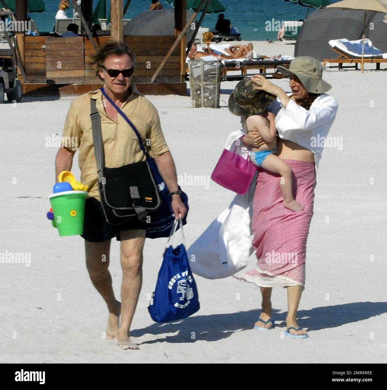 Exclusive!! Harvey Keitel enjoys an afternoon on Miami Beach with wife ...