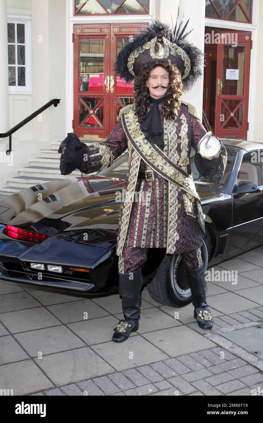 David Hasselhoff and KITT are reunited at the New Wimbledon Theatre ...