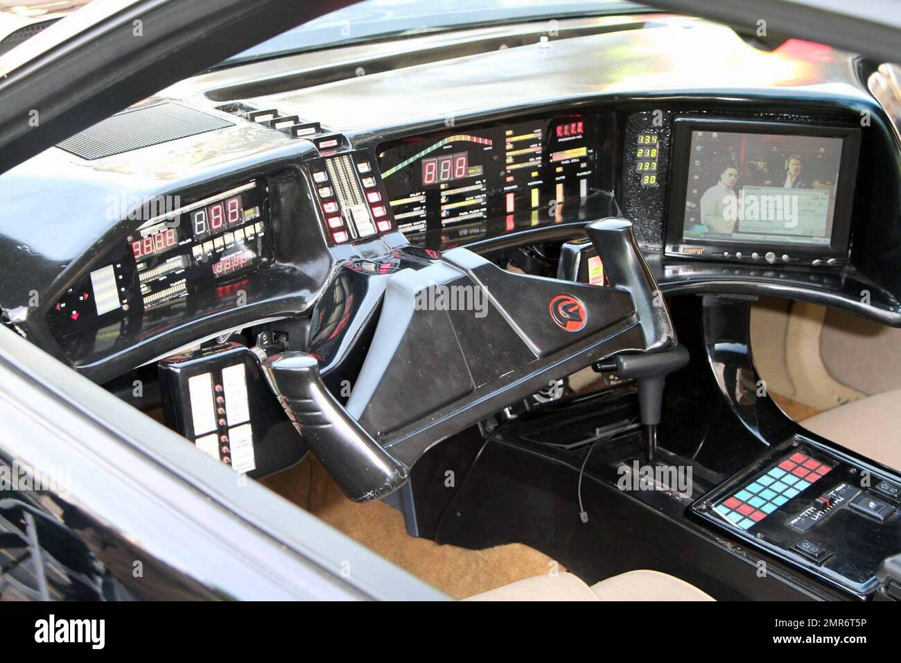 Knight Rider 2008 Interior