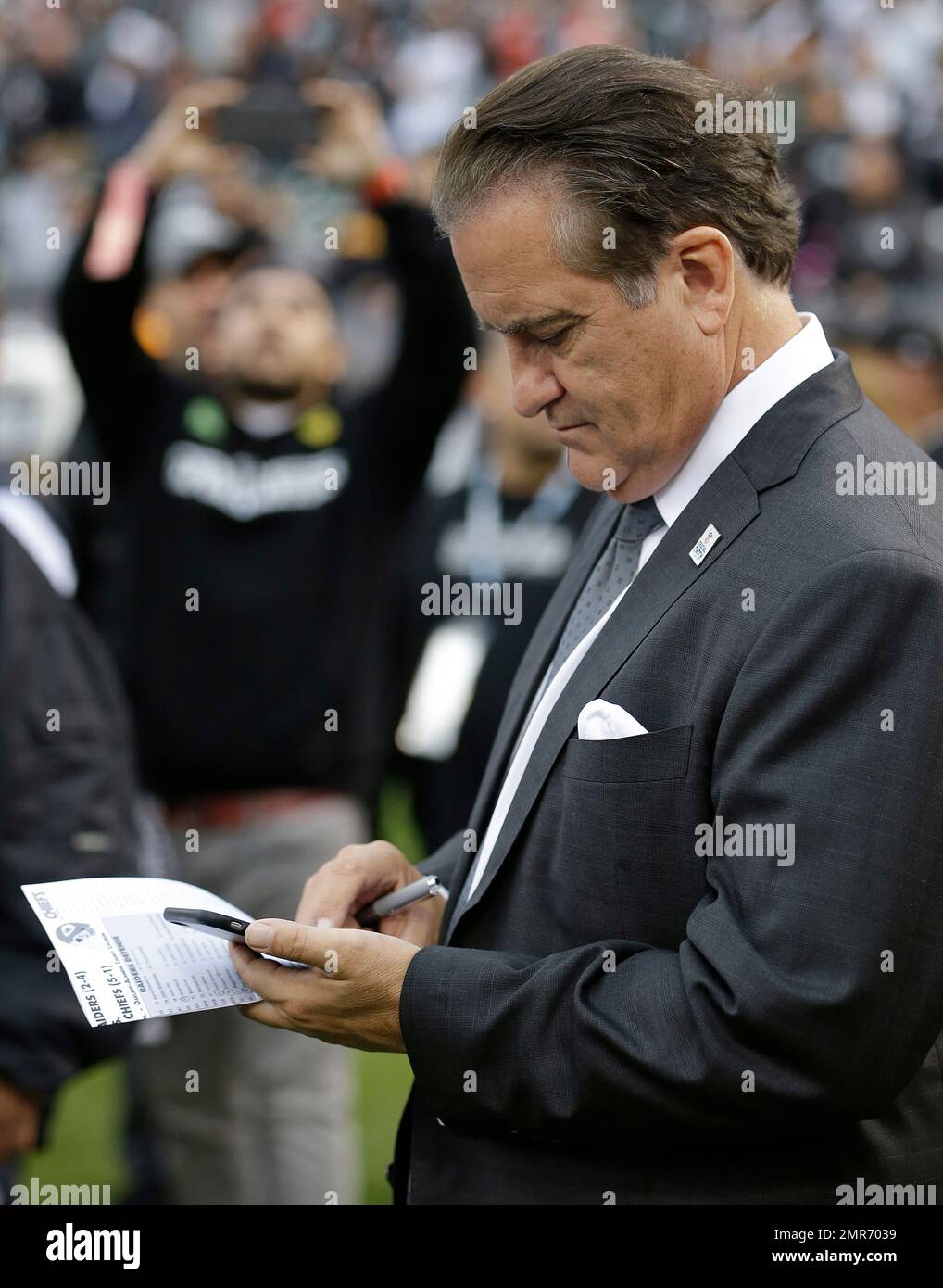 NFL broadcaster Steve Mariucci before an NFL football game between the ...