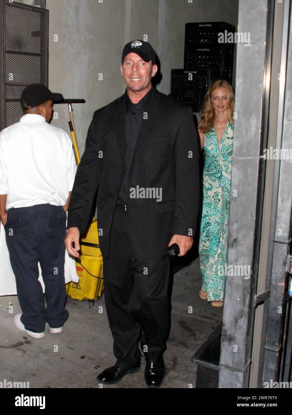 Actress Heather Graham slips out the back of the restaurant Koi to avoid photographers. Los ...