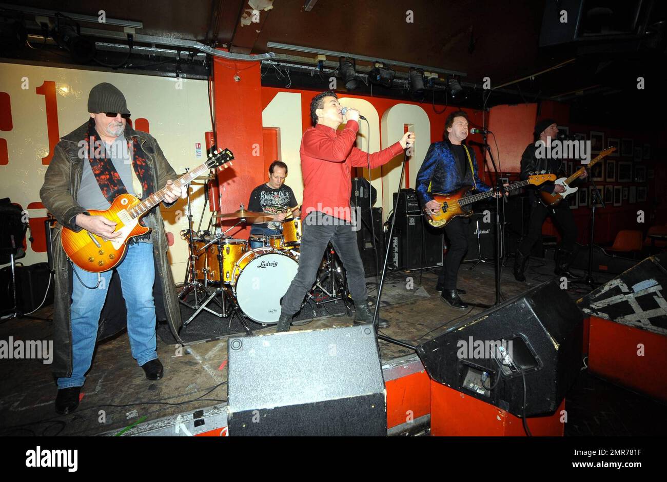 The Heavy Metal Kids and Garry Bushell's The Gonads hold a sound check ...