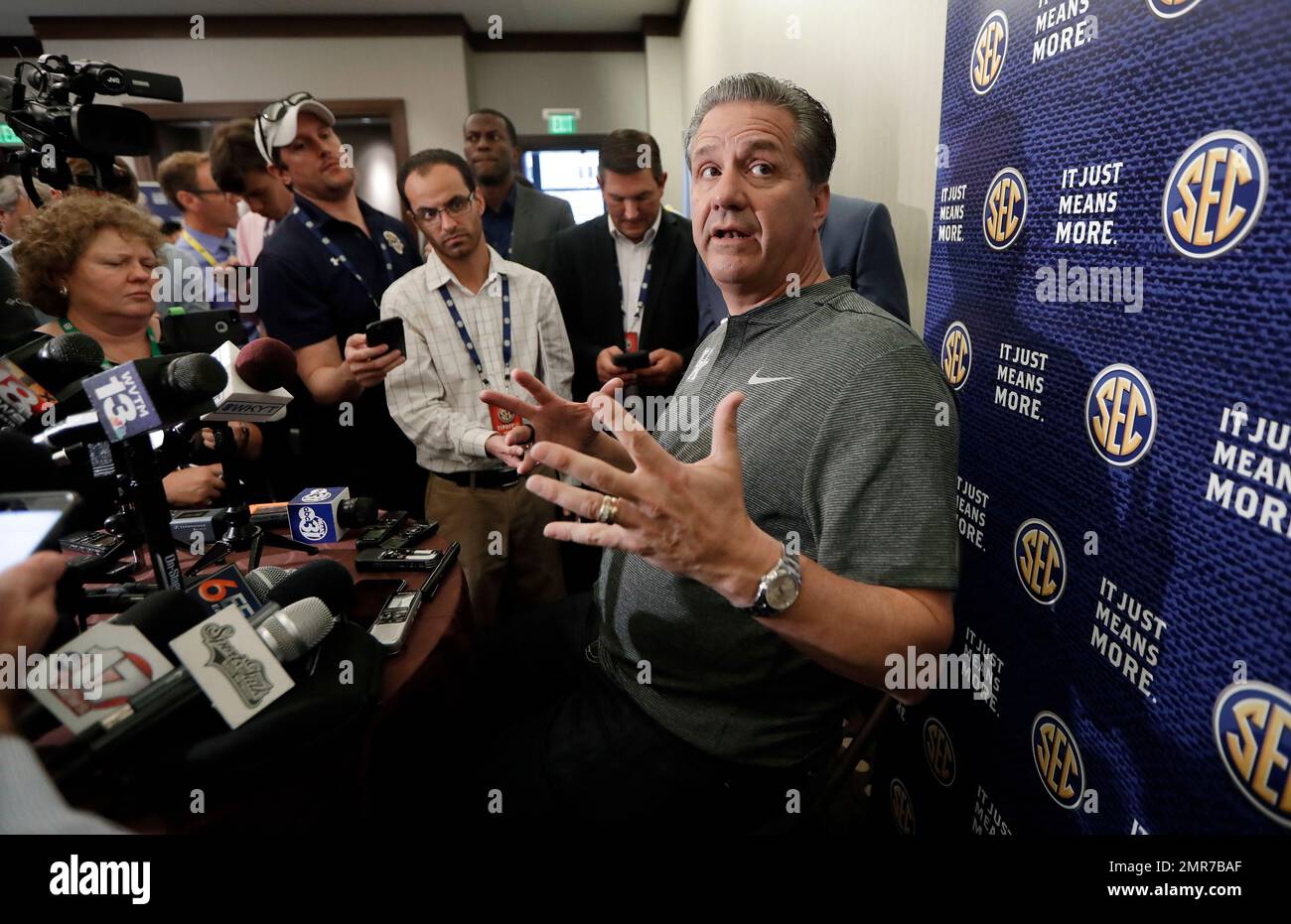 Kentucky head coach John Calipari answers questions during the ...