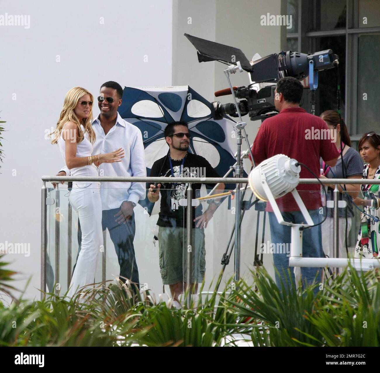 Supermodel Heidi Klum has fun dancing and giving the thumbs up during a ...