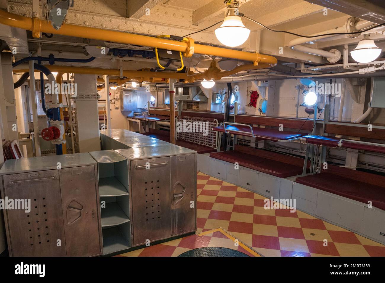 Messdeck inside HMS Cavalier (D73/R73), a C-class destroyer on display ...