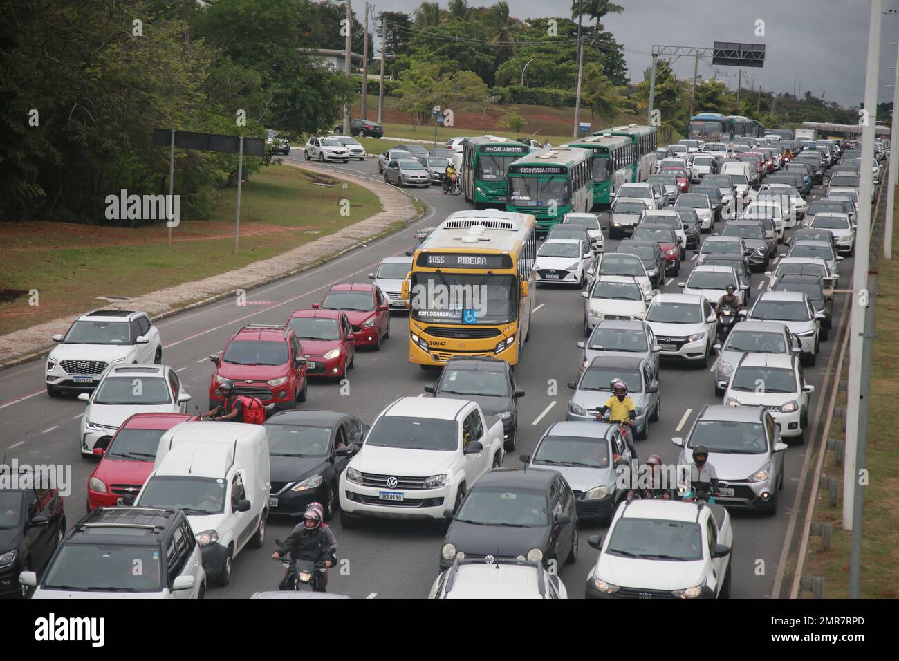 salvador, bahia, brazil - october 26, 2022: vehicle congestion in ...